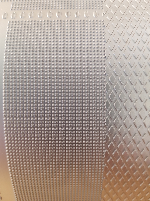 SAUERESSIG SURFACES : Daukat S.L.